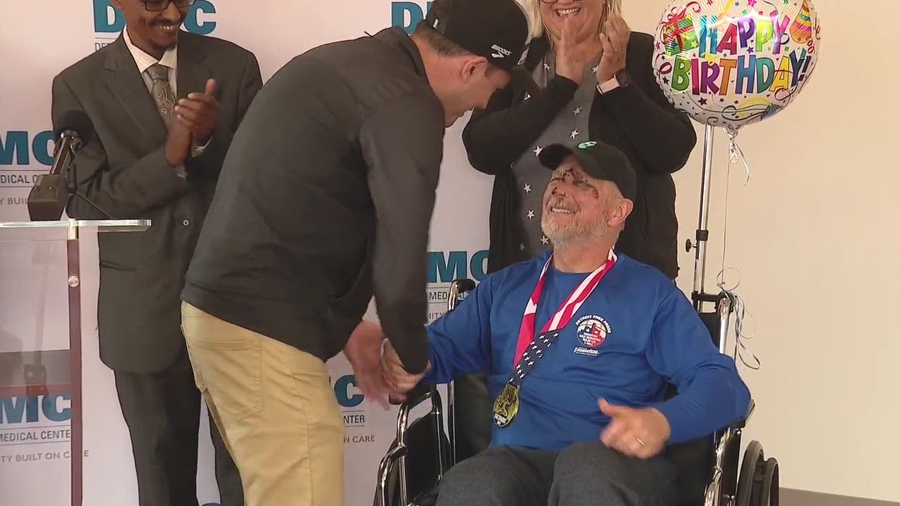 Man who survived heart attack running Detroit Free Press Marathon ...