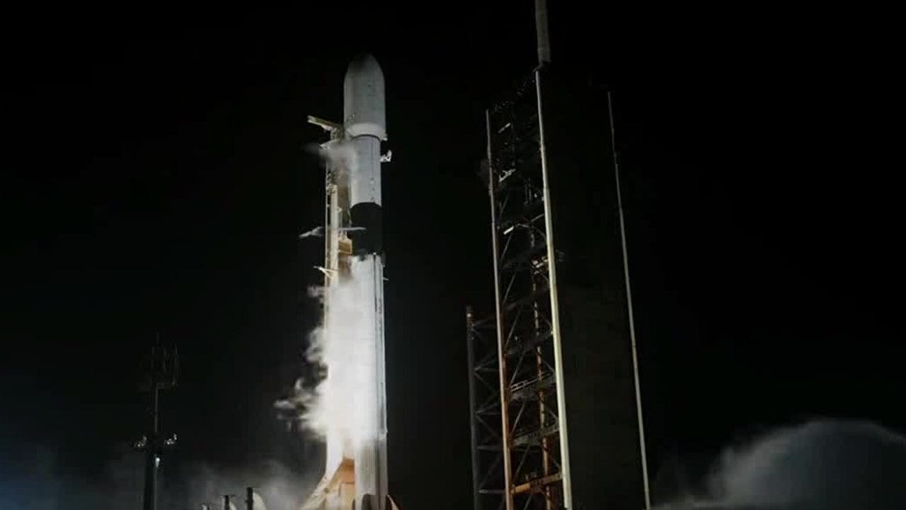 SpaceX launches moon lander on Falcon 9 rocket | FOX 51 Gainesville