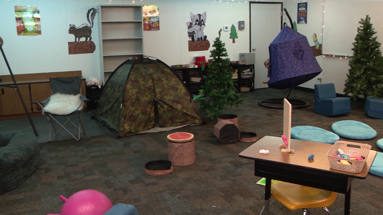 Pomeroy Elementary adds calming path for students | FOX 10 Phoenix