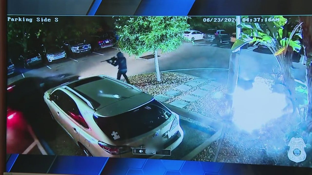 Video: Deadly Julio Foolio shooting caught on camera, 3 arrested | FOX ...