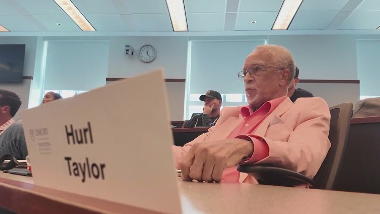 86-year-old veteran graduating from Emory | FOX 5 Atlanta