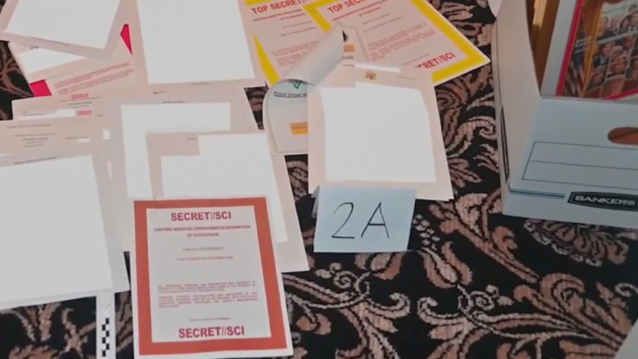 Judge tosses out Trump classified documents case | FOX 13 Tampa Bay