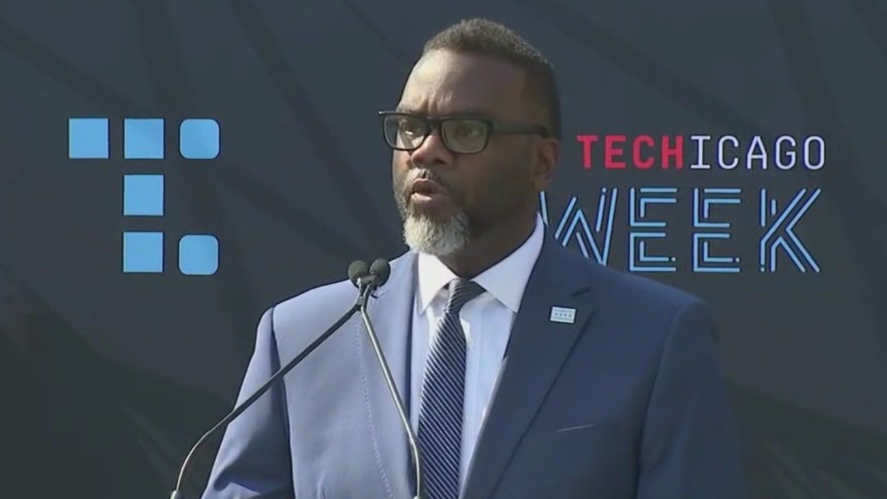 Mayor Johnson kicks off Chicago Tech Week | FOX 32 Chicago