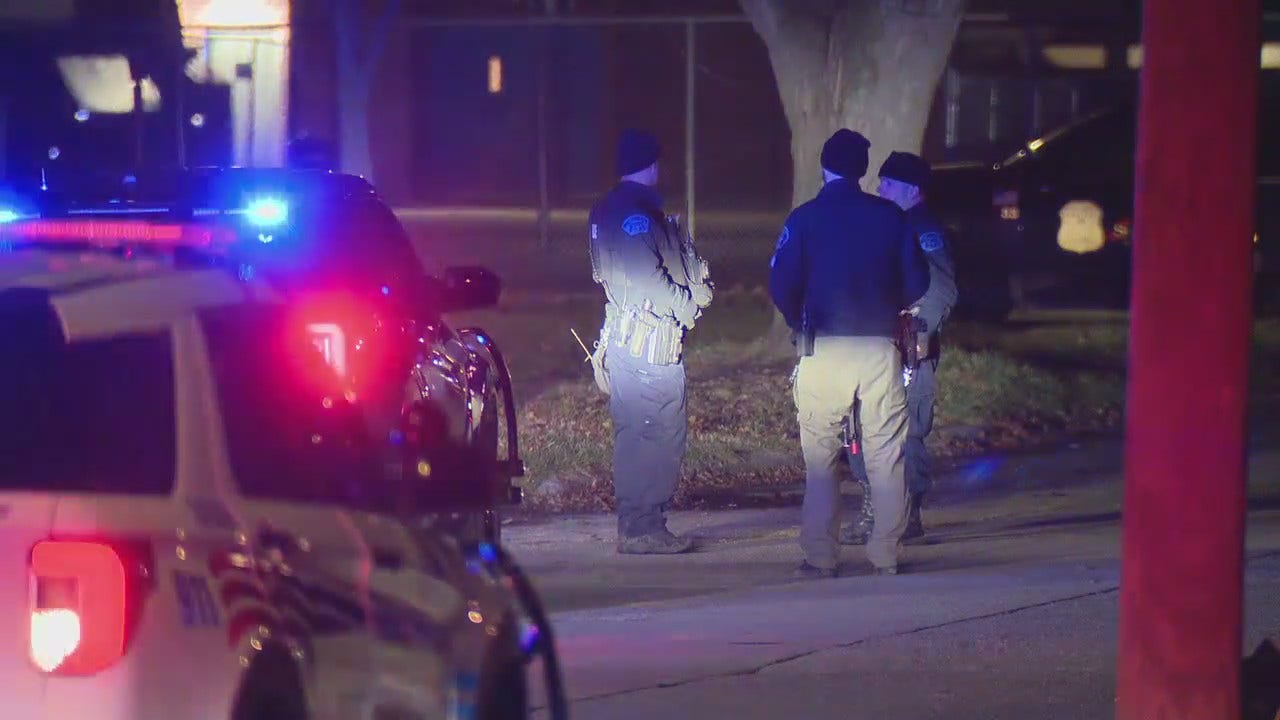 2nd suspect in custody after DPD officer dragged by car | FOX 2 Detroit