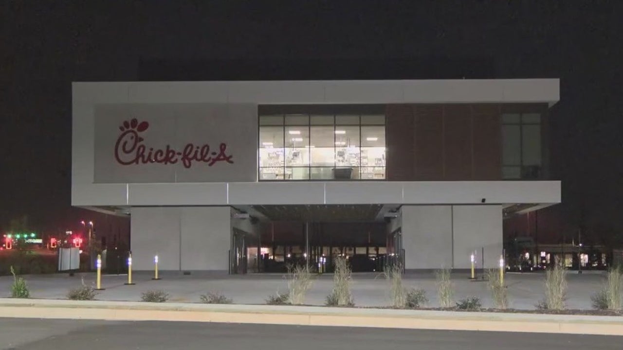 Elevated drive-thru Chick-fil-A opening in Georgia | FOX 5 Atlanta