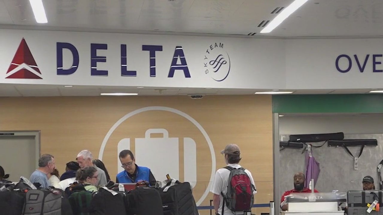 Delta flight delays continue after global tech outage | FOX 11 Los Angeles
