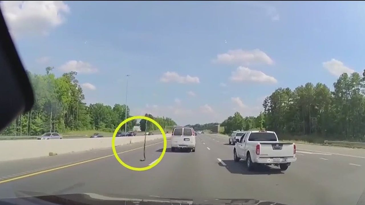 Crowbar flies through windshield of moving car | FOX 35 Orlando