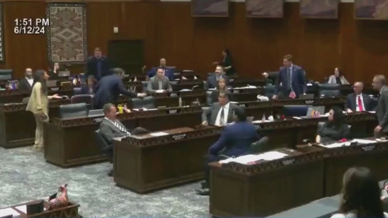 Arizona voters may decide on life terms for judges | FOX 10 Phoenix