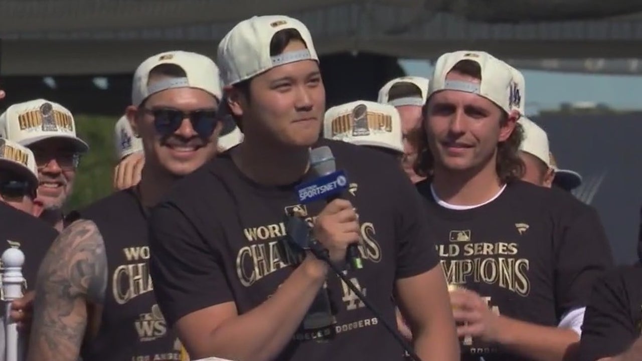 Shohei Ohtani speaks during World Series victory celebration | FOX 11 ...