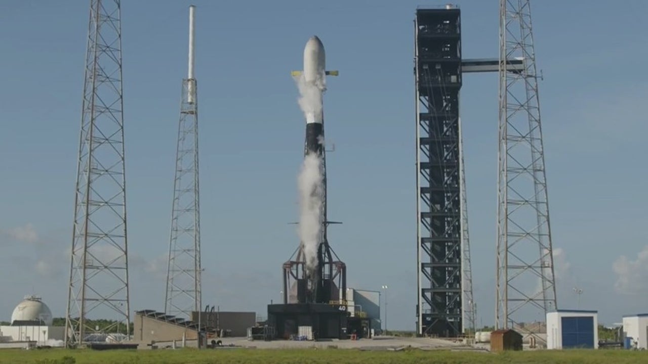 SpaceX launches Falcon 9 rocket from Florida | FOX 51 Gainesville