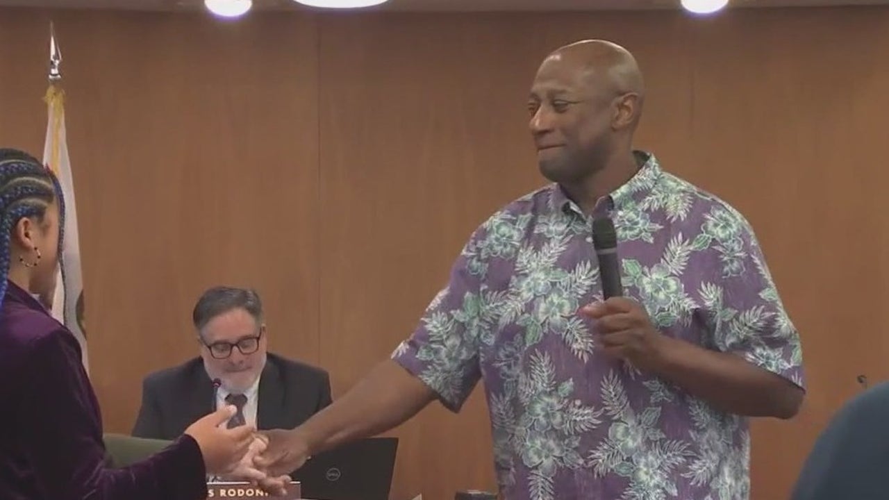 1st Black supervisor sworn into Marin County | KTVU FOX 2