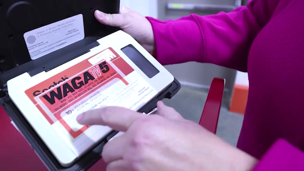 Light & Sound with Eli Jordan: Tow & Archive | FOX 5 Atlanta