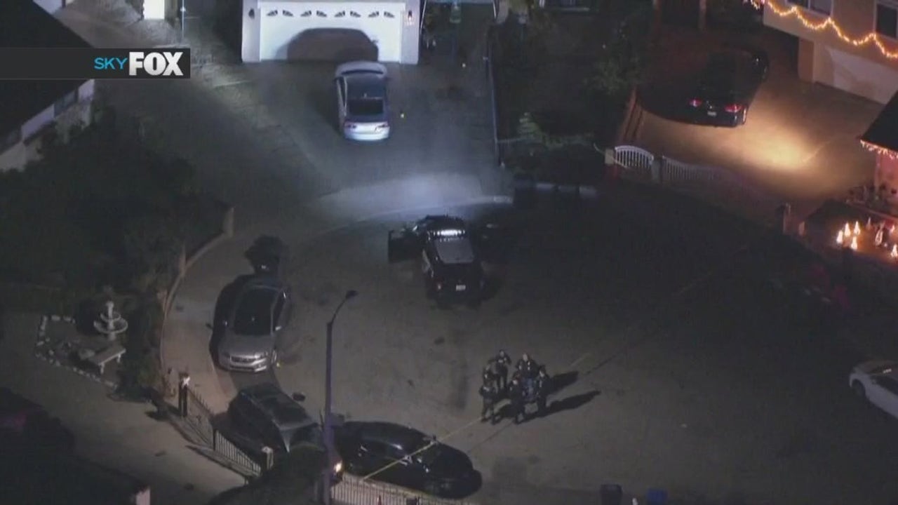 Three found dead inside SoCal home | FOX 11 Los Angeles