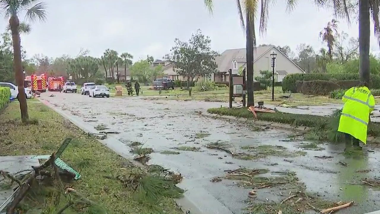Tornado damage in Lake Mary | FOX 35 Orlando