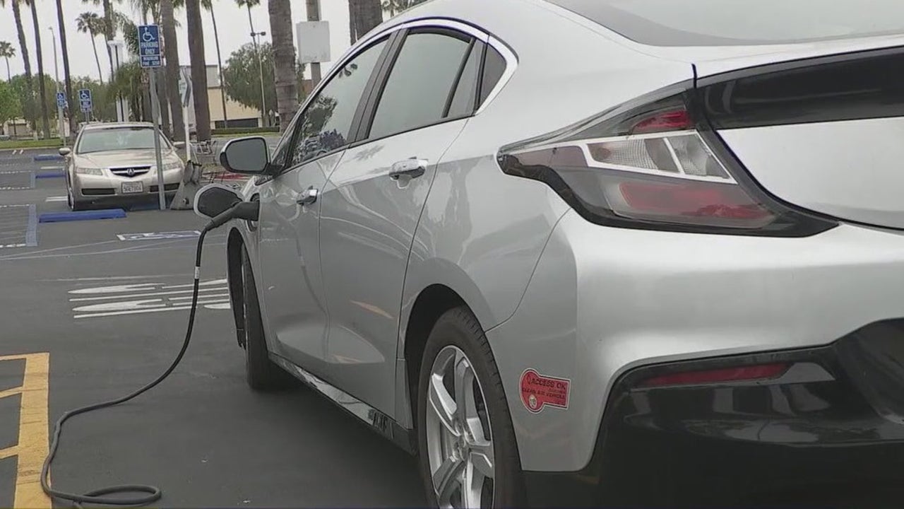 Survey: EV owners switching to gas | FOX 26 Houston