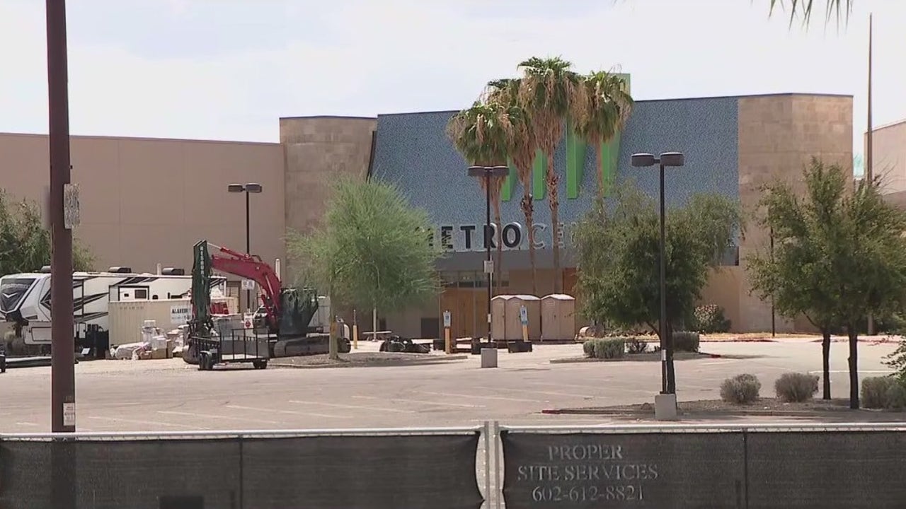 Crews begin demolition of Metrocenter Mall in Phoenix | FOX 10 Phoenix