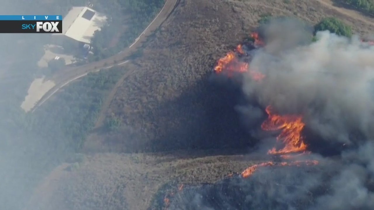 Mountain Fire burning near Moorpark | FOX 11 Los Angeles