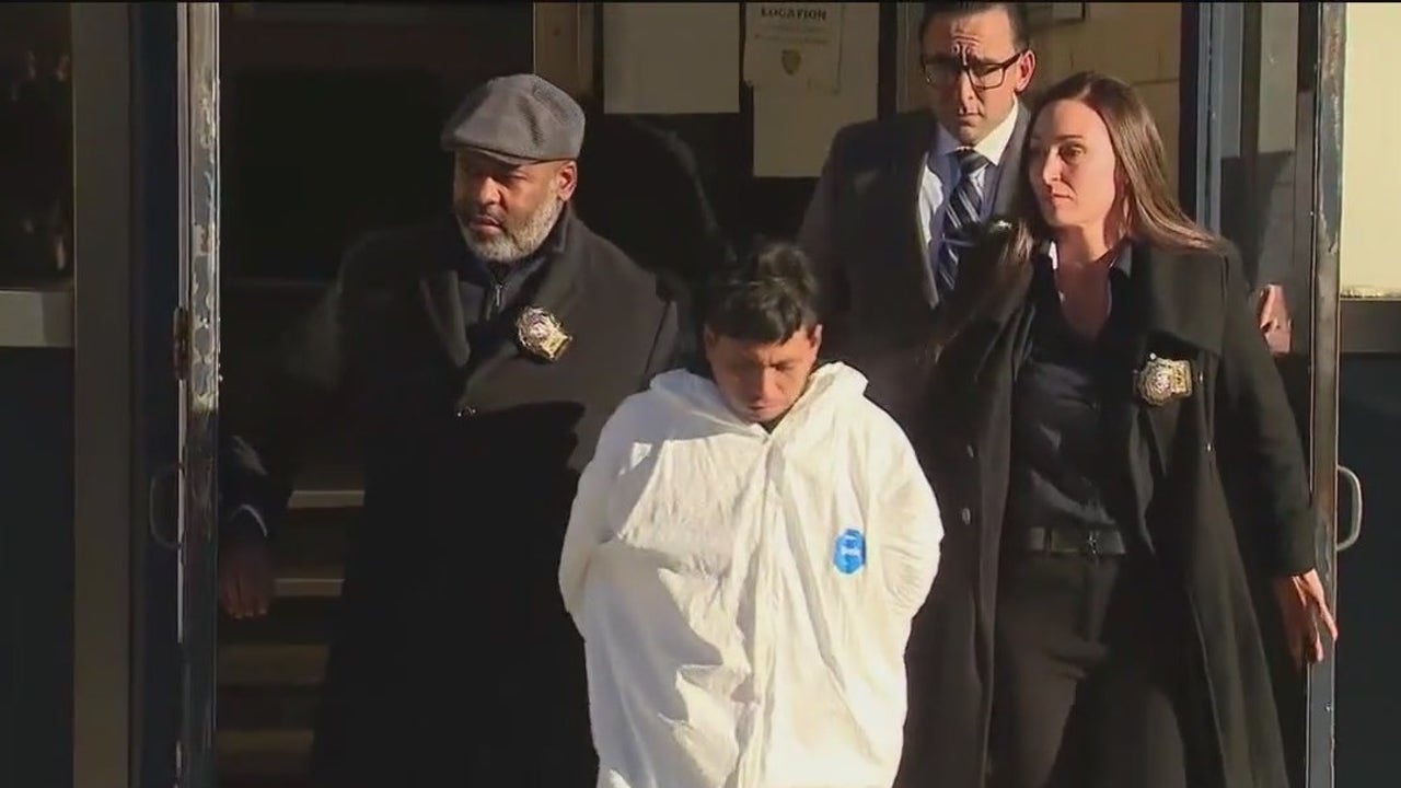 Suspect charged in NYC subway burning death | FOX 5 New York