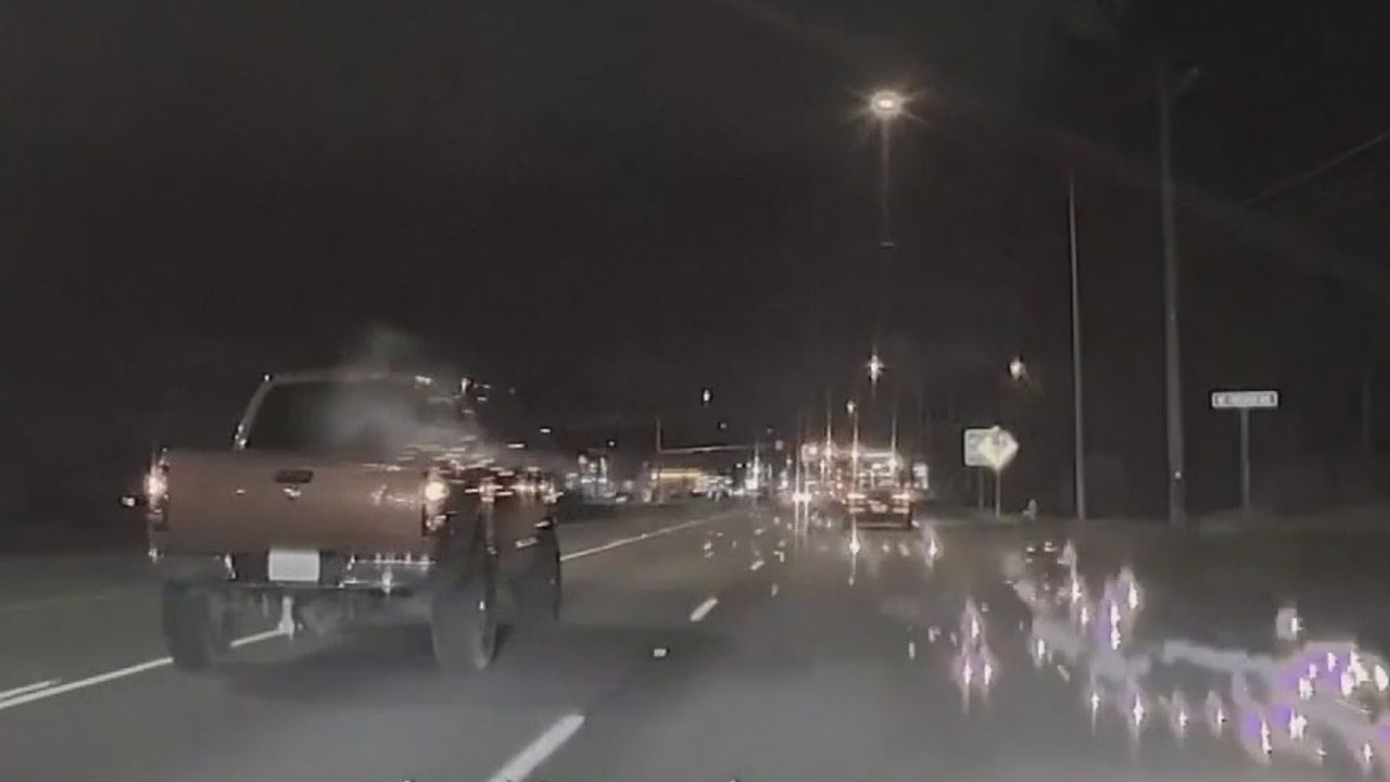 Across America: Driver shoots fireworks during road rage incident | FOX 32 Chicago