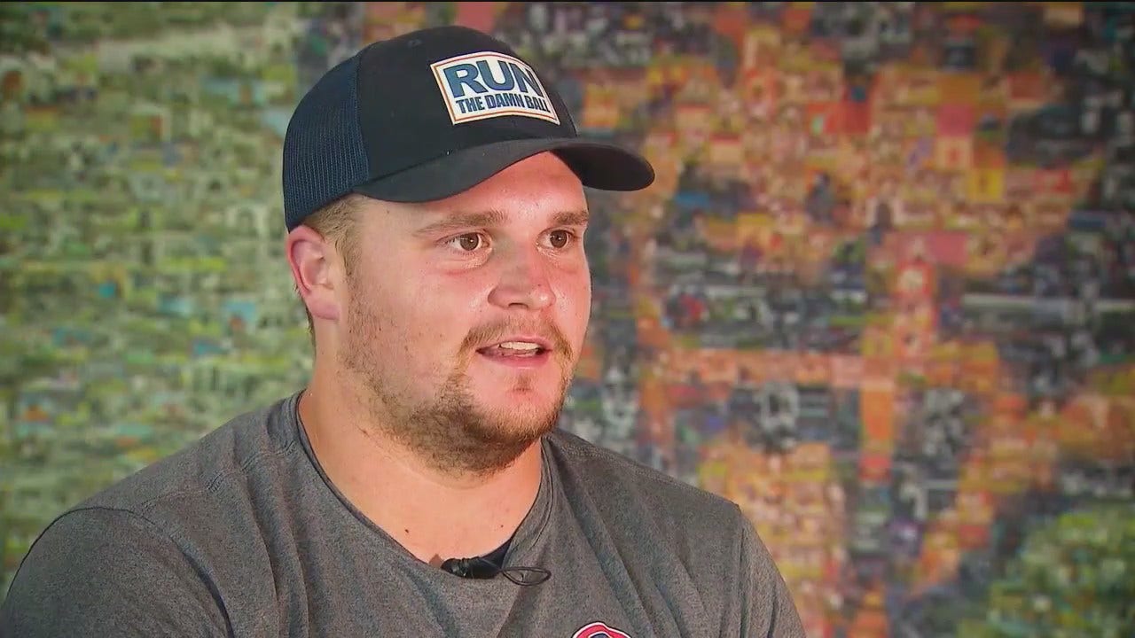 Bears Game Day Live: Tina goes 1 on 1 with OL/FB Doug Kramer | FOX 32 ...