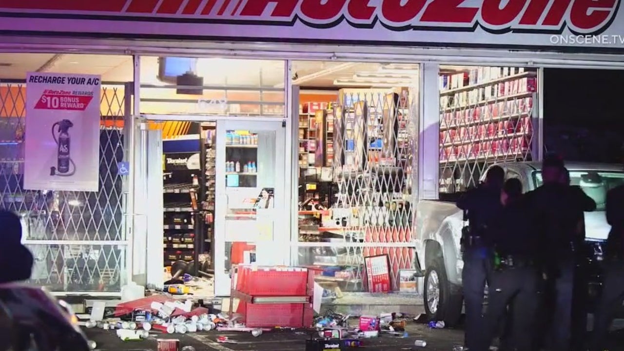 South LA AutoZone store looted | FOX 11 Los Angeles