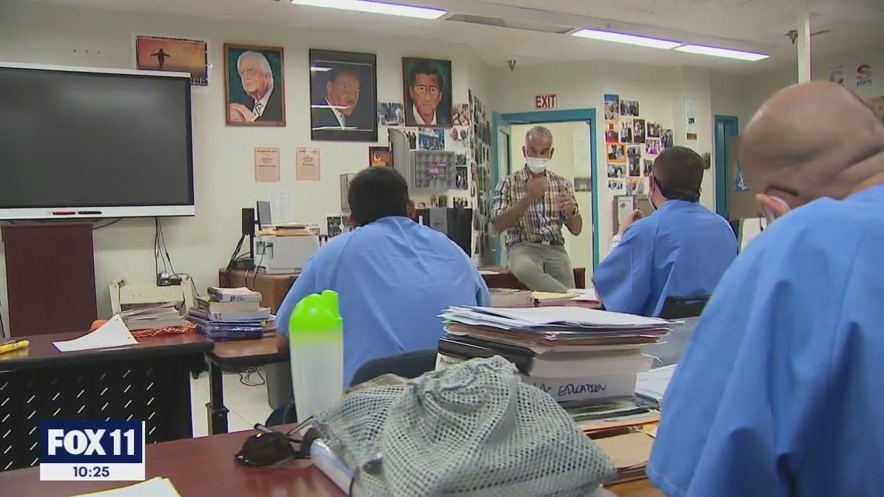 Inmates get chance to graduate with college degree | FOX 11 Los Angeles