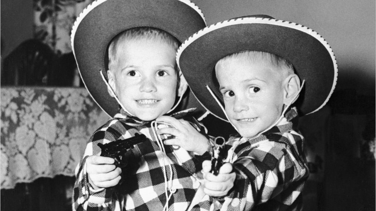 Longest-surviving conjoined twins die at 68 | LiveNOW from FOX