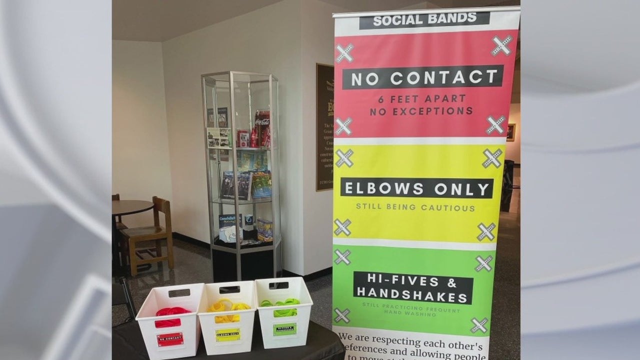 Social Bands: Social distancing wearable | FOX 26 Houston