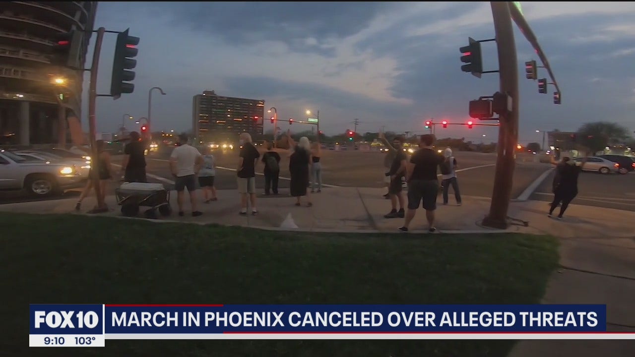 Despite cancellation, smaller crowd gathered along Camelback Road to ...