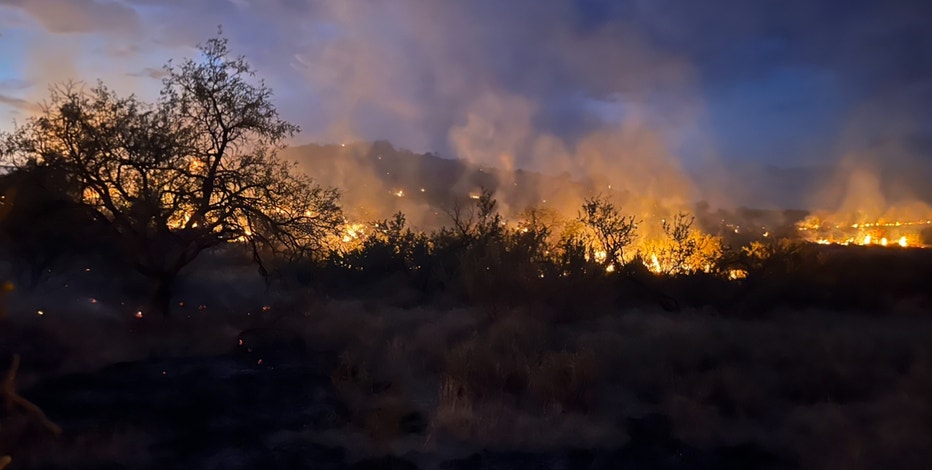 Flood Fire causes evacuations in Pinal County; Masked robbers shoot man ...