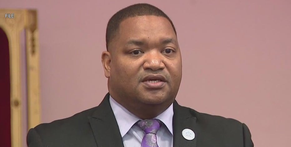 Atlantic City Mayor Small accused of witness tampering in child abuse ...