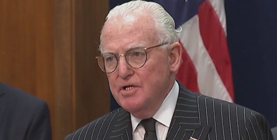 Former alderman who wore wire for FBI faces Ed Burke in corruption ... Former alderman who wore wire for FBI faces Ed Burke in corruption ...