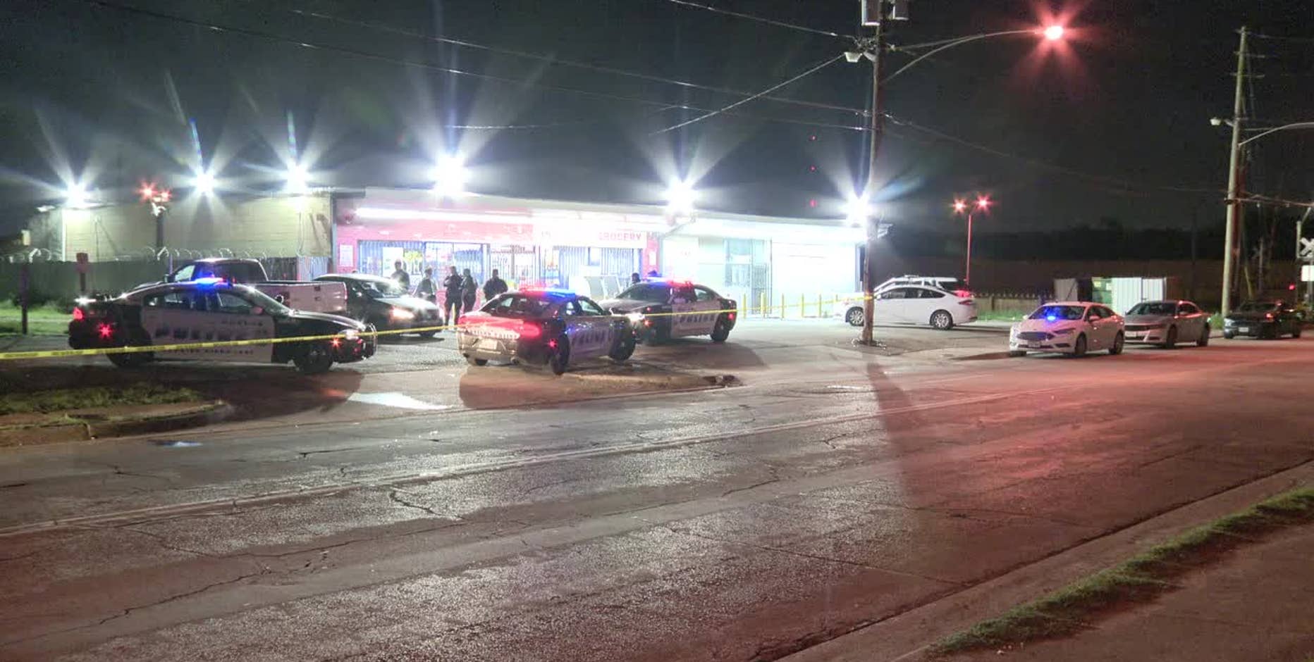 Suspect arrested after Dallas police shooting was wanted for March ...