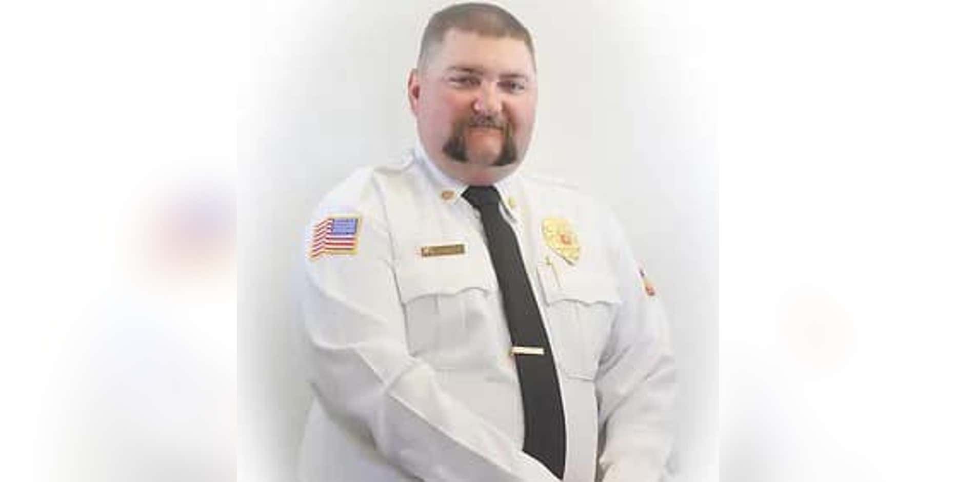 Fort Worth fire crews covered shifts so firefighters could attend ...