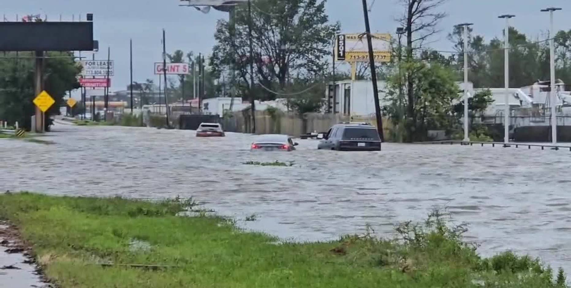 Hurricane Beryl: North Texas volunteers heading towards Houston to help ...