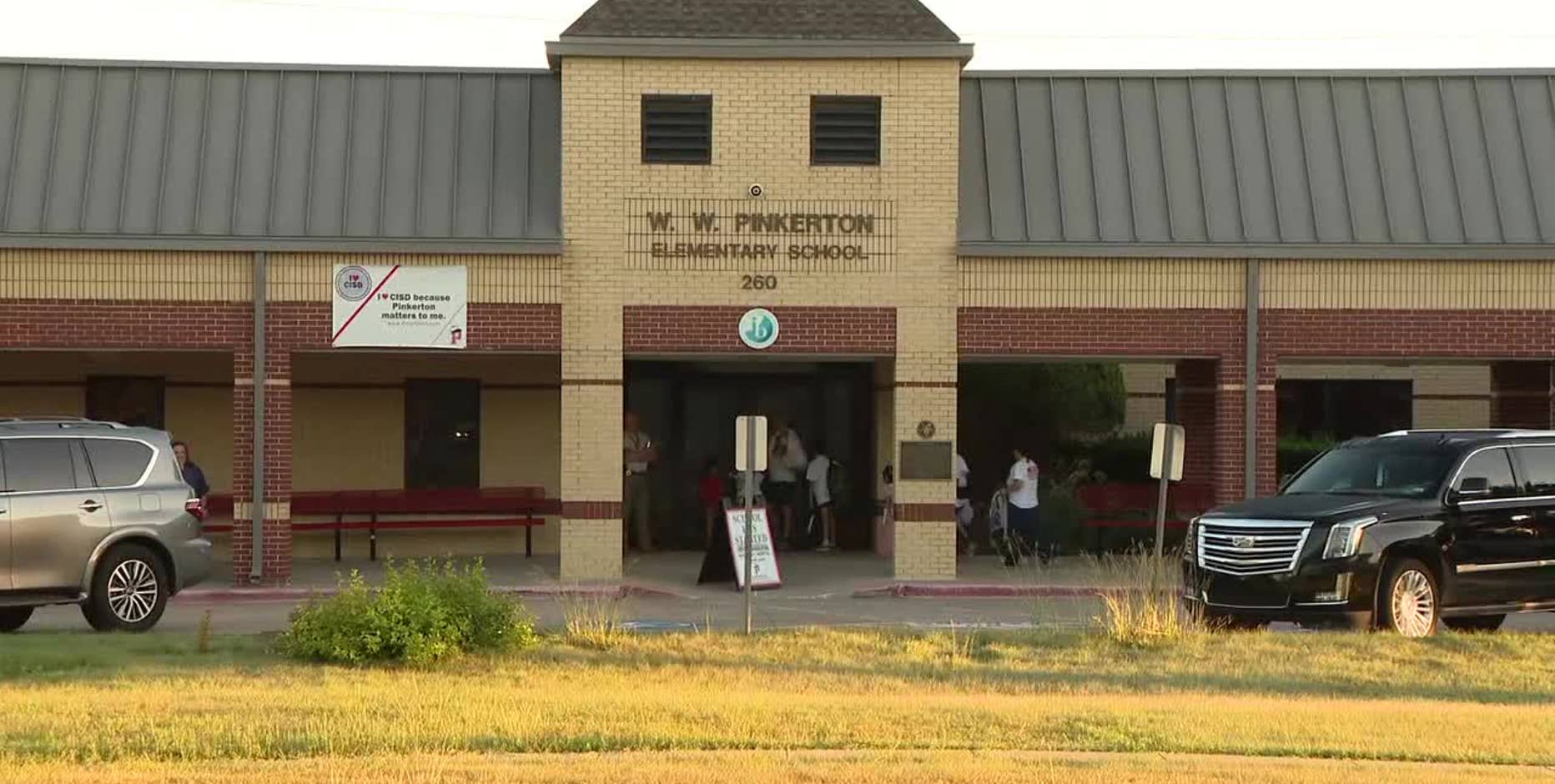 Lewisville ISD considers closing 5 elementary schools | FOX 4 Dallas ... Lewisville ISD considers closing 5 elementary schools | FOX 4 Dallas ...