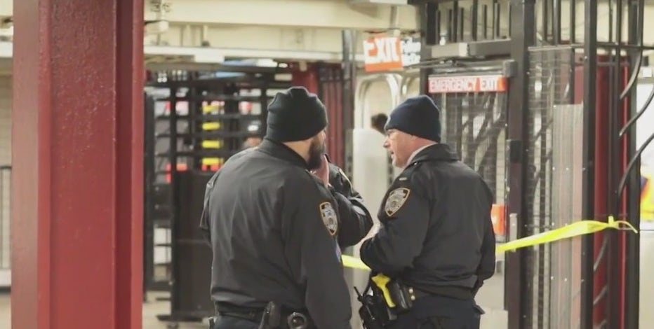 Brooklyn subway shooting: Man killed on 3 train in Crown Heights
