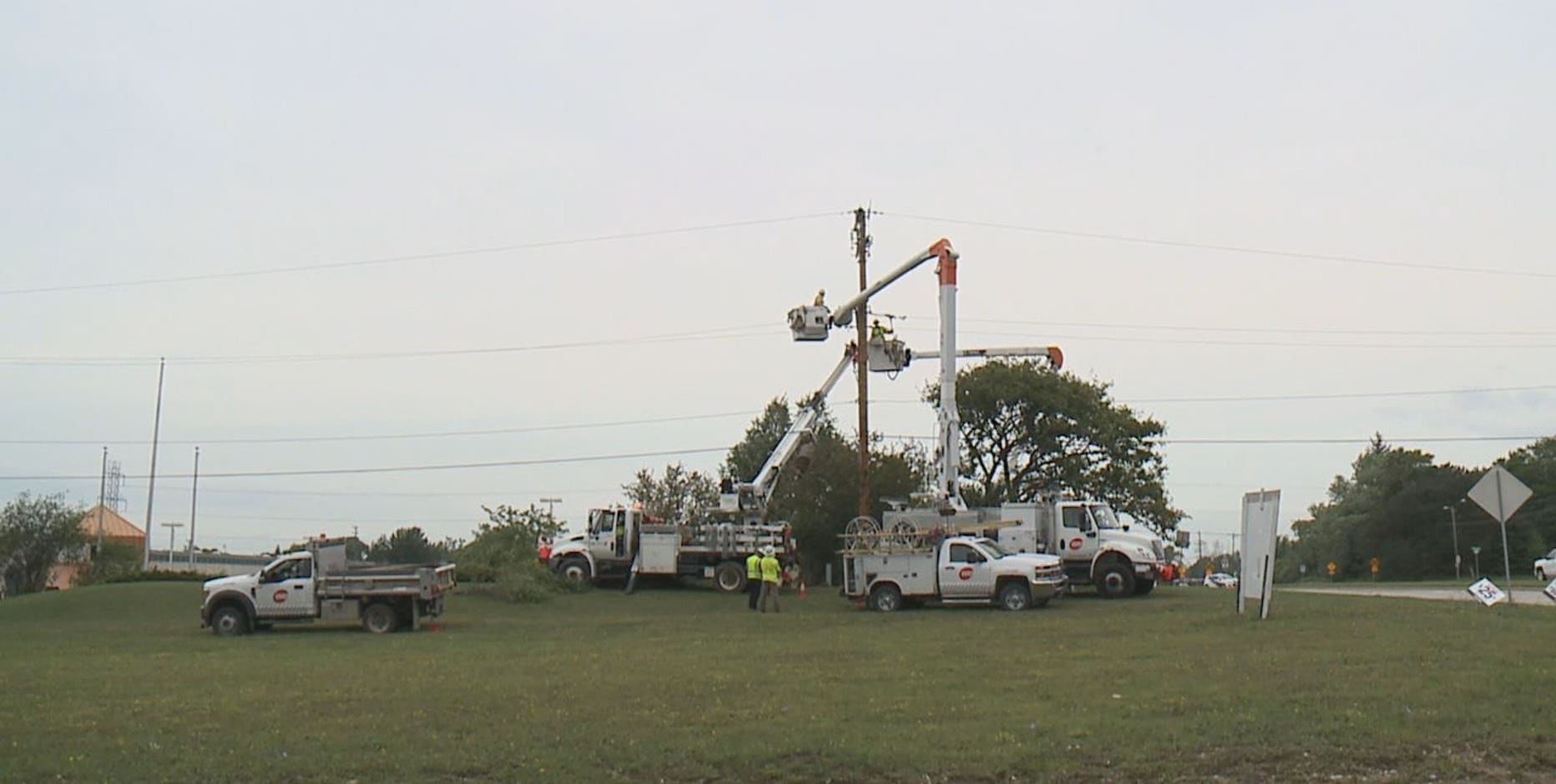 Generator, carbon monoxide safety reminders amid power outages | FOX6 ...