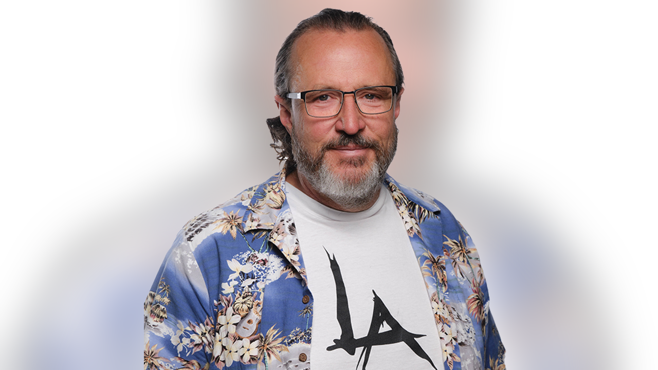 Stu Mundel | FOX 11 Los Angeles