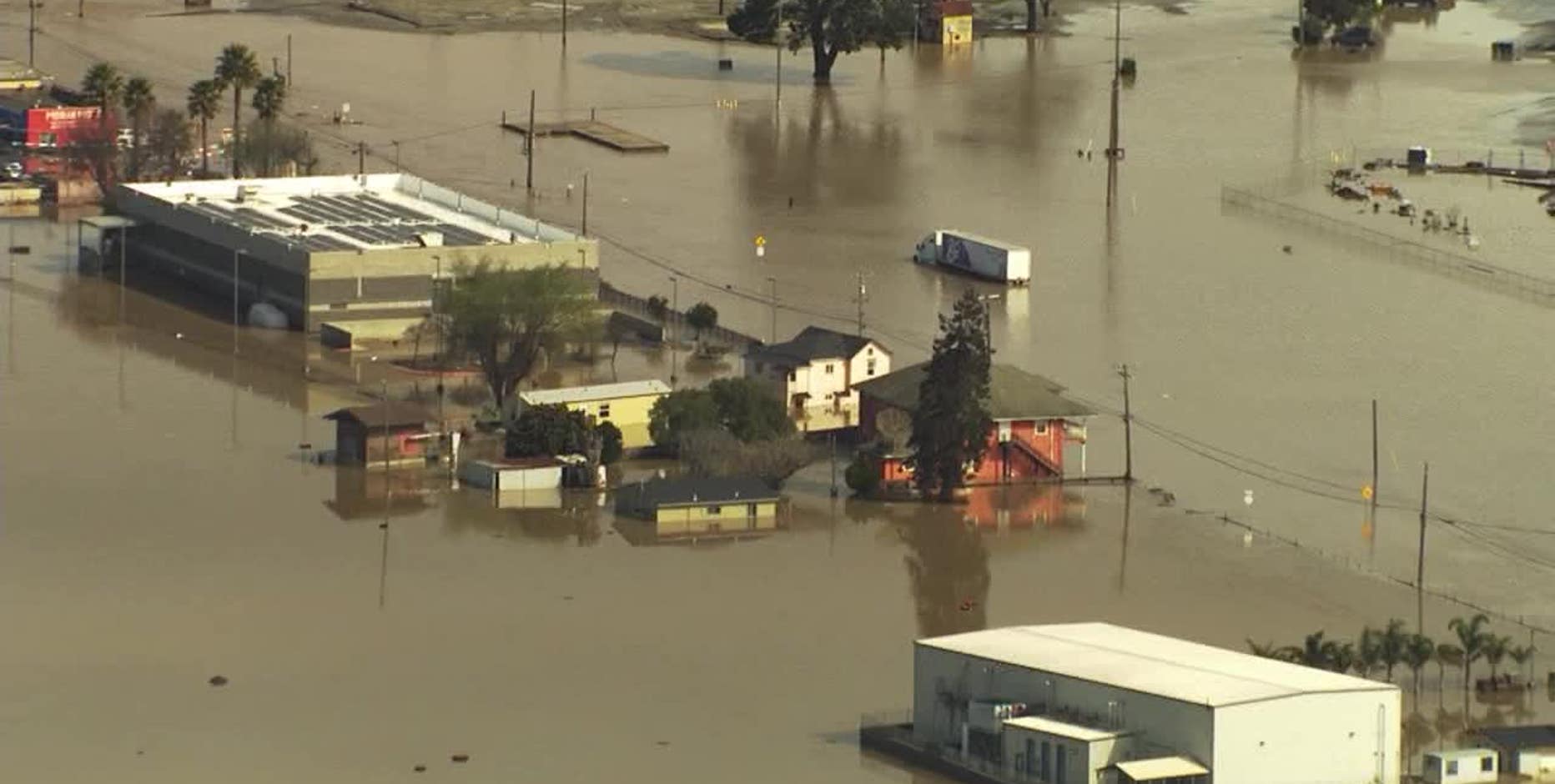 Pajaro flooding leads to frustration for evacuated residents | KTVU FOX 2