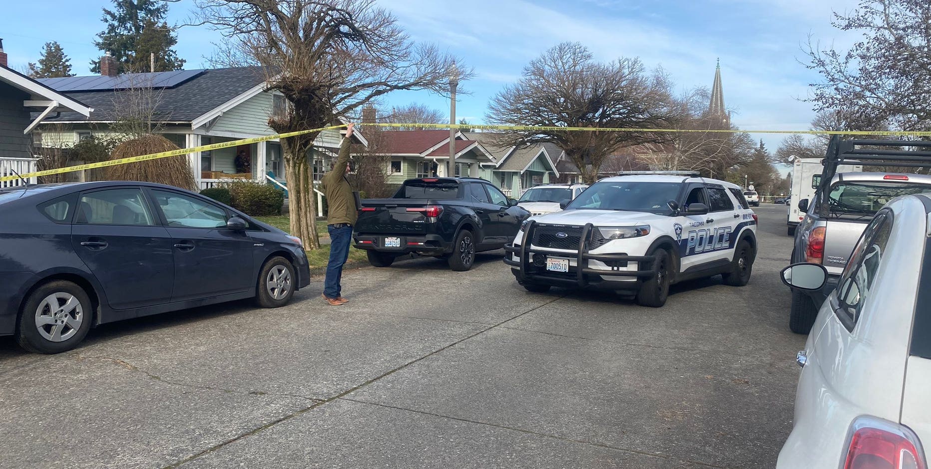 Neighbors say Tacoma mother struggled to find son mental health help ...