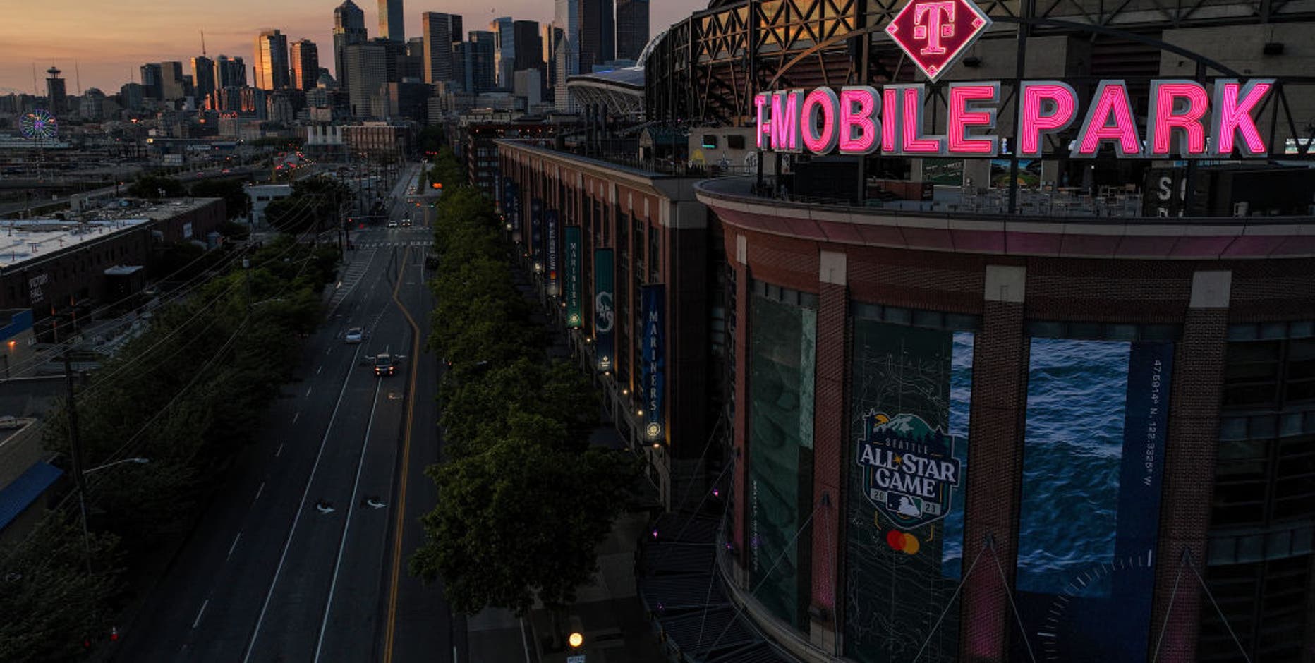 Seattle Mariners 2025 special giveaways schedule | FOX 13 Seattle