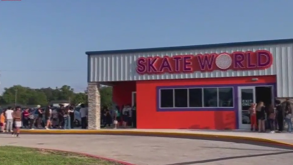 Skateworld reopens in Deer Park following devastating 2023 tornado | FOX 26 Houston