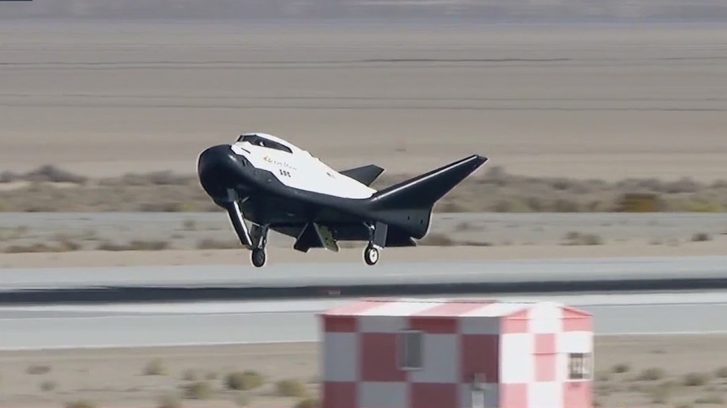 Dream Chaser space plane arrives in Florida | FOX 51 Gainesville