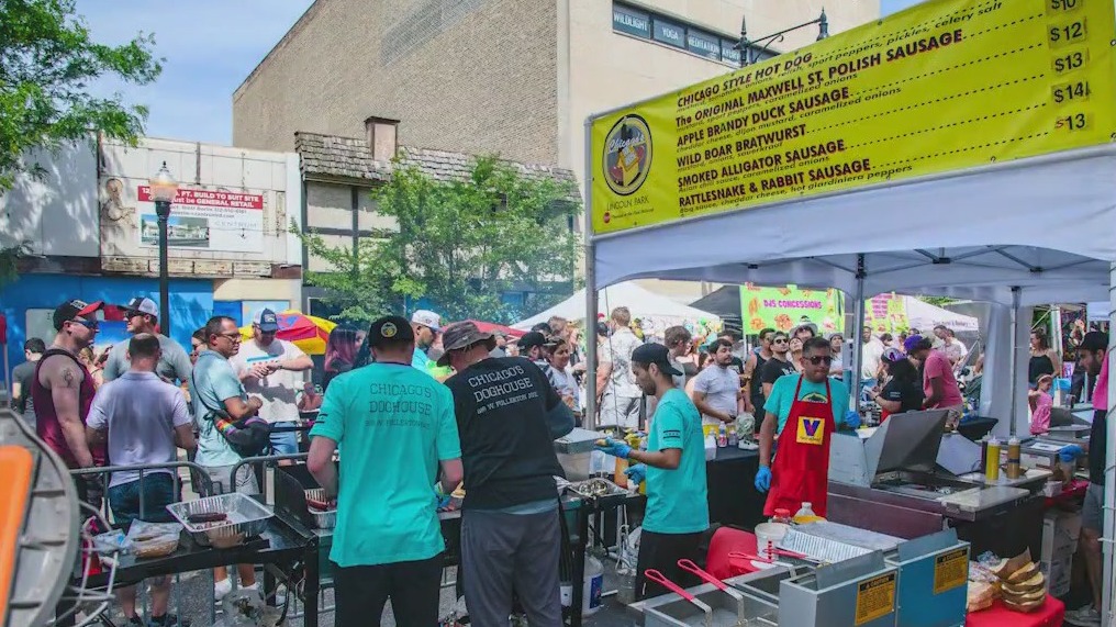 Windy City Hot Dog Fest showcases hundreds of variations of Chicago ...