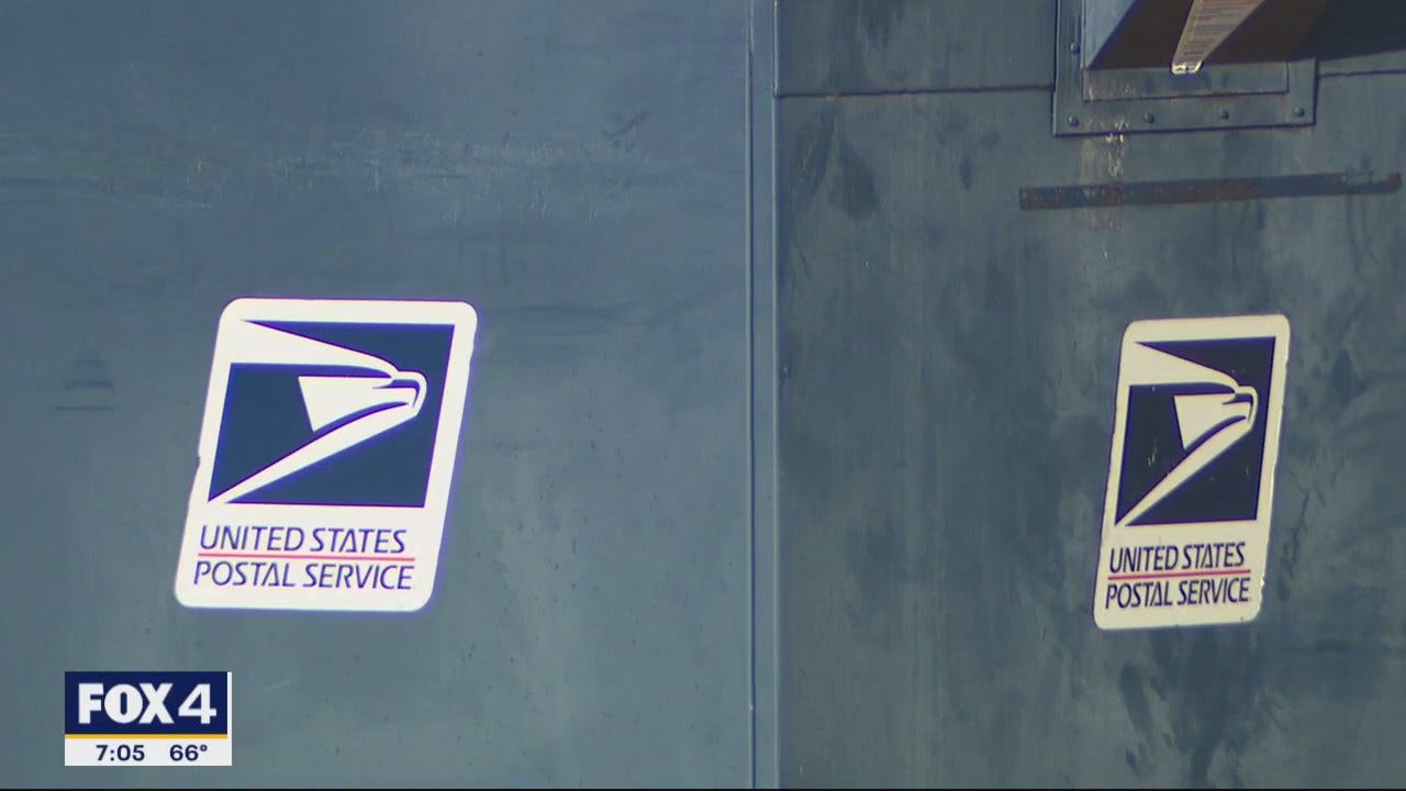 USPS looking for people who robbed letter carrier | FOX 4 Dallas-Fort Worth