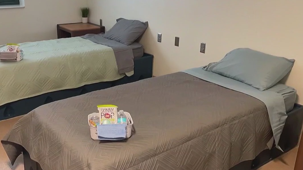 Waukesha County Crisis Resource Center opens | FOX6 Milwaukee