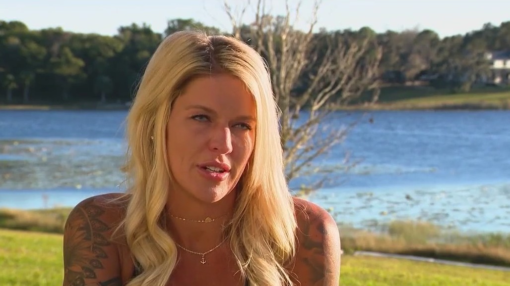 Mom defends OnlyFans ad on car after complaints | FOX 35 Orlando