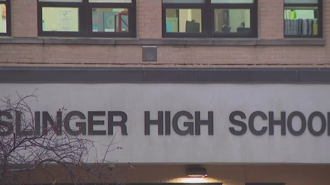 Slinger community rallies for student in coma | FOX6 Milwaukee