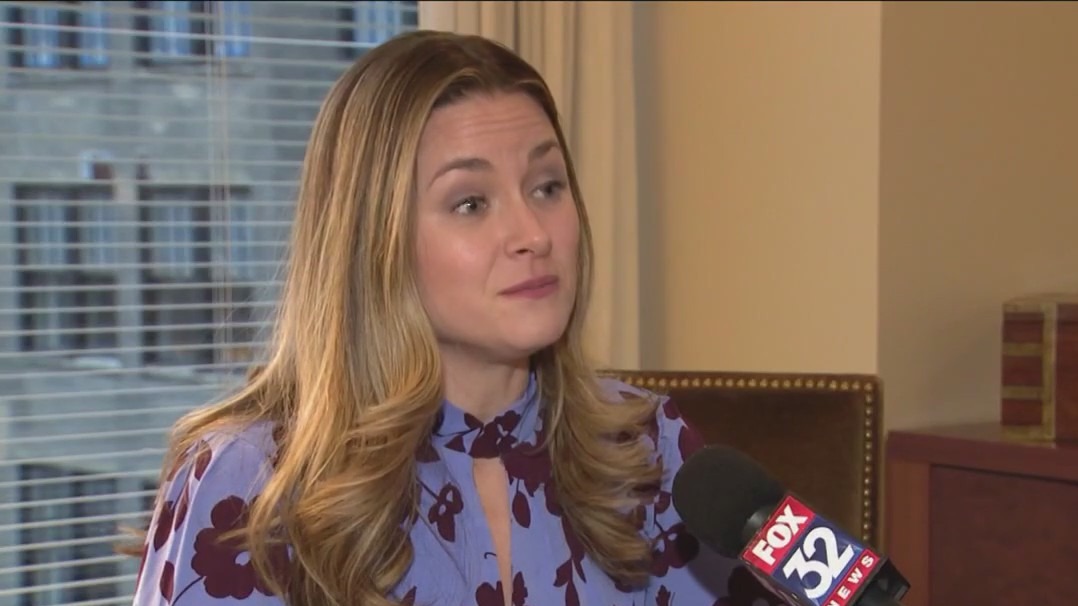 Wife of 'Hamilton' star releases book to aid grieving parents after ...